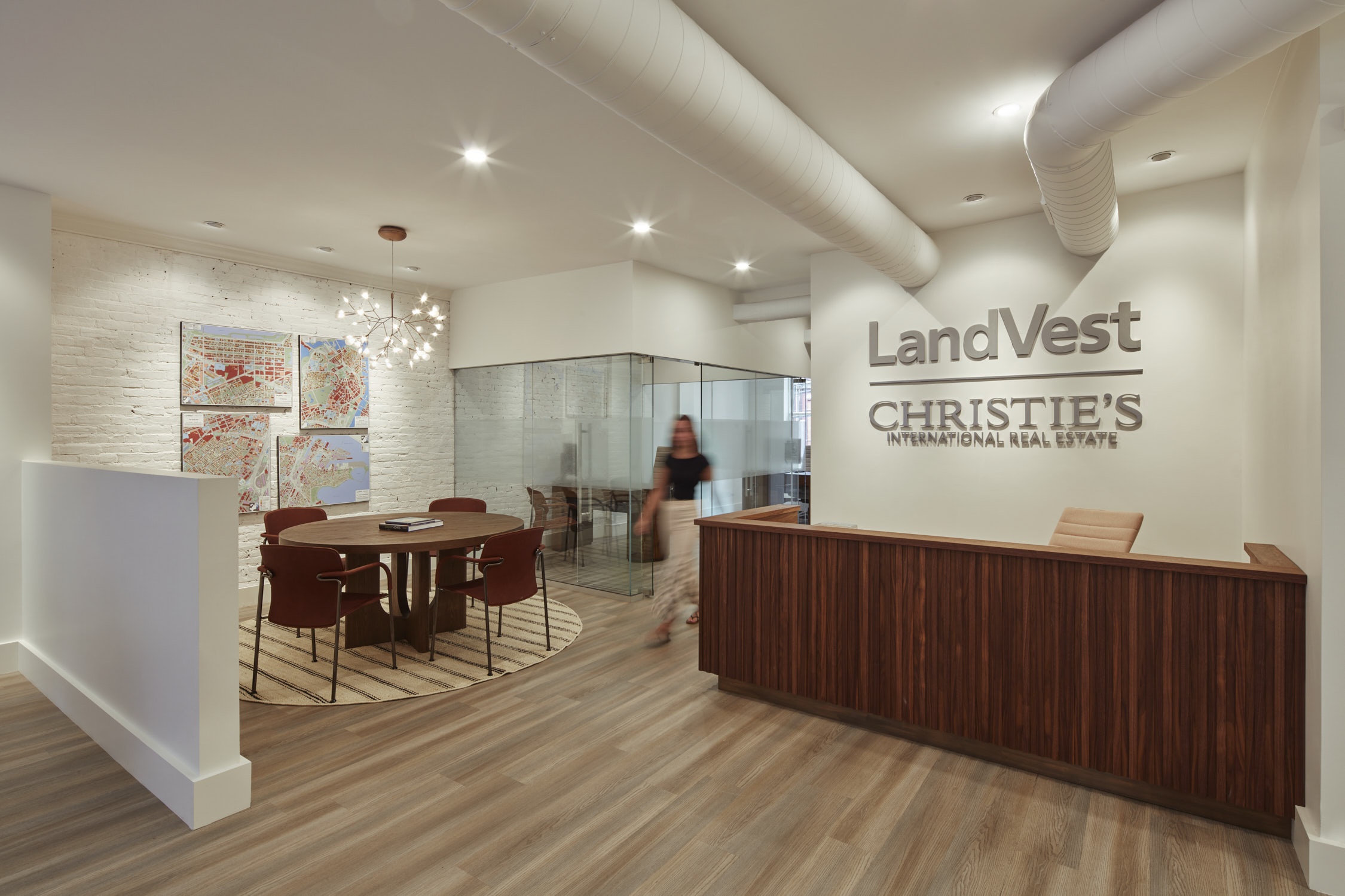 LandVest Newbury Street • Joy² Design, Inc.